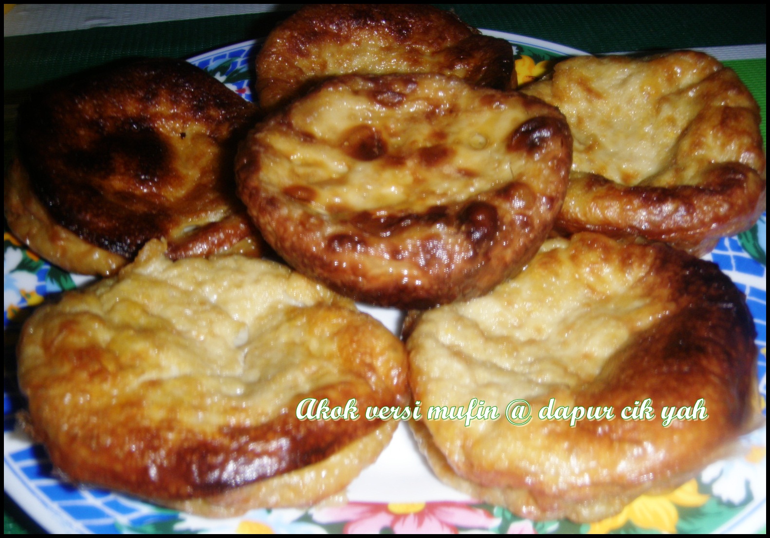 Teratak Maya Zakiah: Kuih Akok