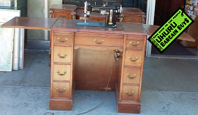 UHURU FURNITURE & COLLECTIBLES: SOLD **BARGAIN BUY** Vintage Necchi ...