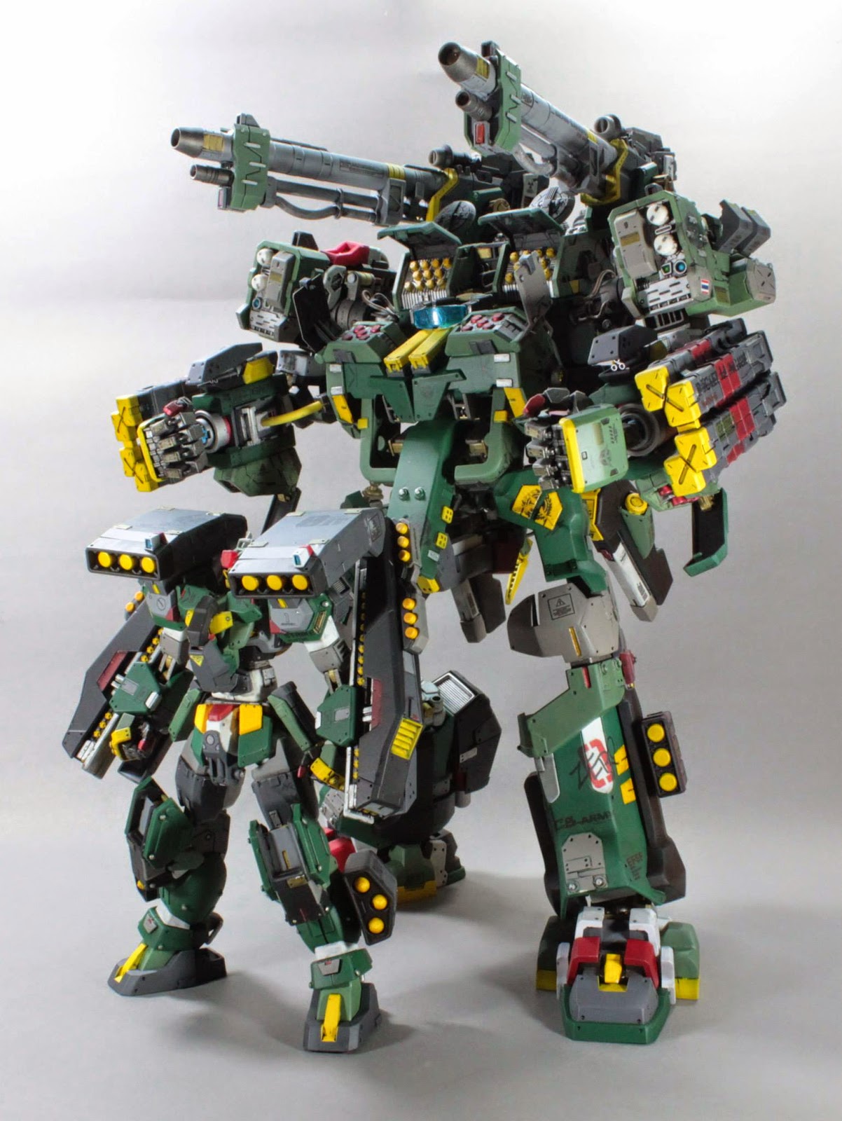 Custom Build: 1/144 GNG-0001-Strike Buster + GN Striker "Strike Buster ...