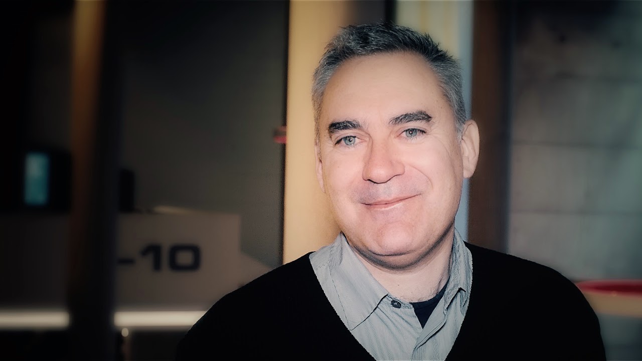 Short Talks - Filmmaker Interviews: David Muñoz - We're all searching ...