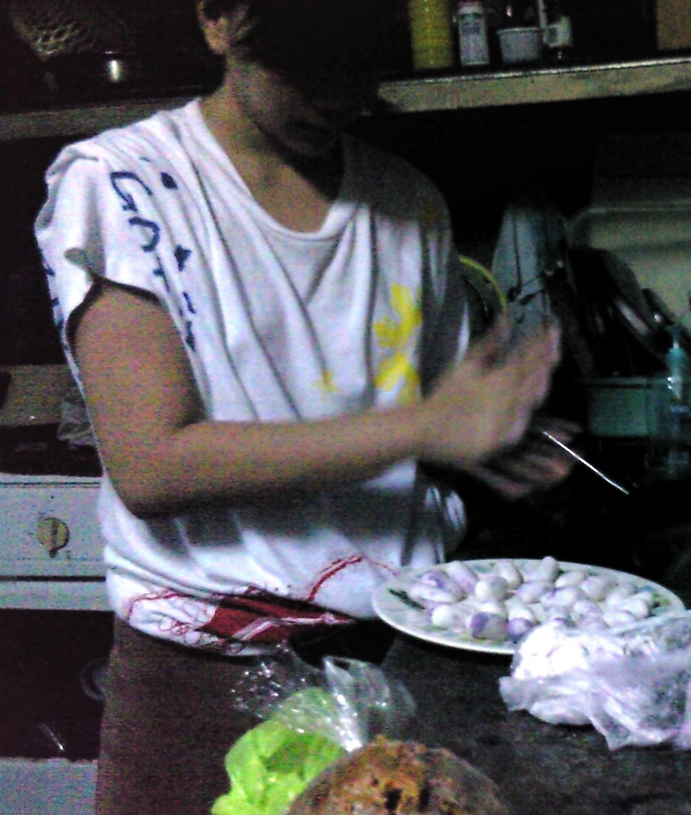 PINOY MERYENDA: BUNUELOS MAKING (CASCARON)