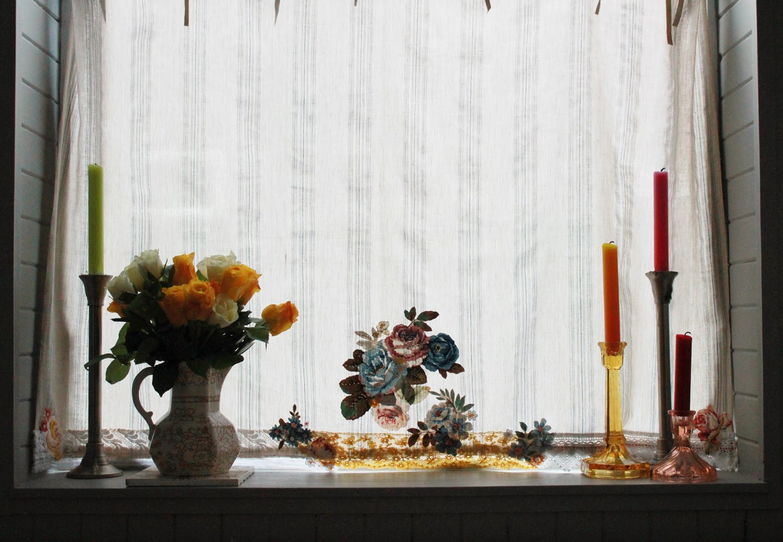 the linen garden: window dressing