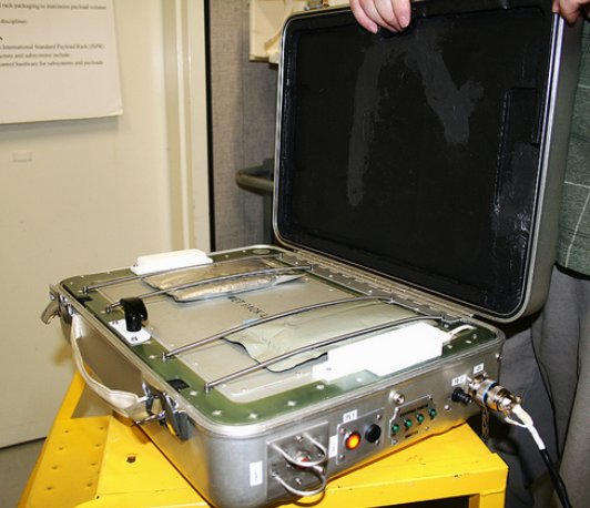 Suburban spaceman: NASA ISS: Storage and Preparation of Dehydrated Food