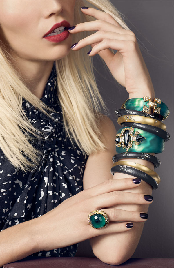 I'd Rather Be..: Color Obsession: Peacock Green!