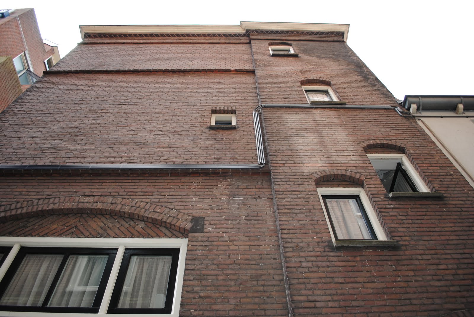 49 and Forward: Barteljorisstraat 19, Haarlem, NL "The Beje"