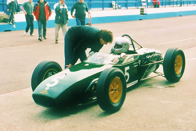 Ferraris and Other Things: Lotus 18