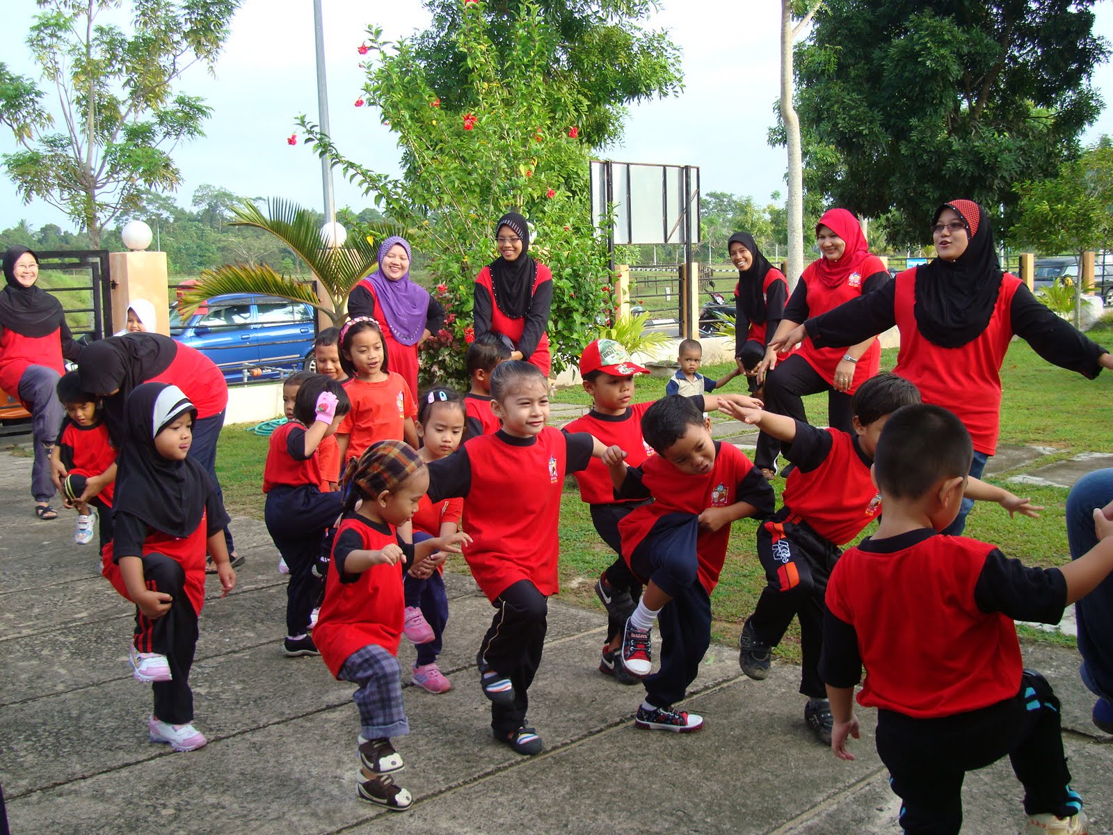 MANFAAT SENAMAN UNTUK KANAK KANAK AUTISM - AlmariCantik