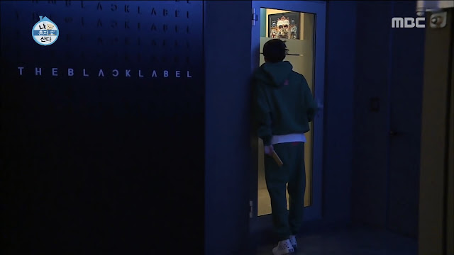 Teddy、Zion.T所屬代表廠牌 The Black Label公司內部首度公開 - 櫻花泡菜