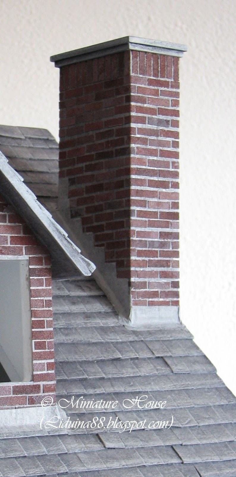 Miniature House: Chimneys