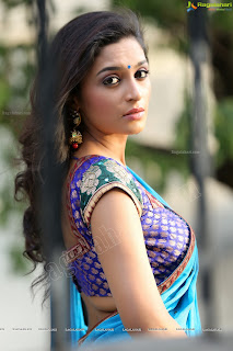 wooooot: akshaya rao