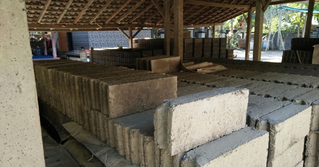 Penjualan Kampil di Desa Delodbrawah, kec. Mendoyo, kab. Jembrana