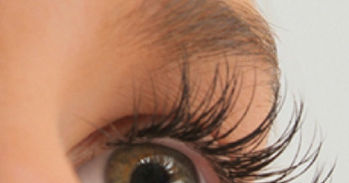 Secretos de mujeres: Trucos para lucir pestañas más largas