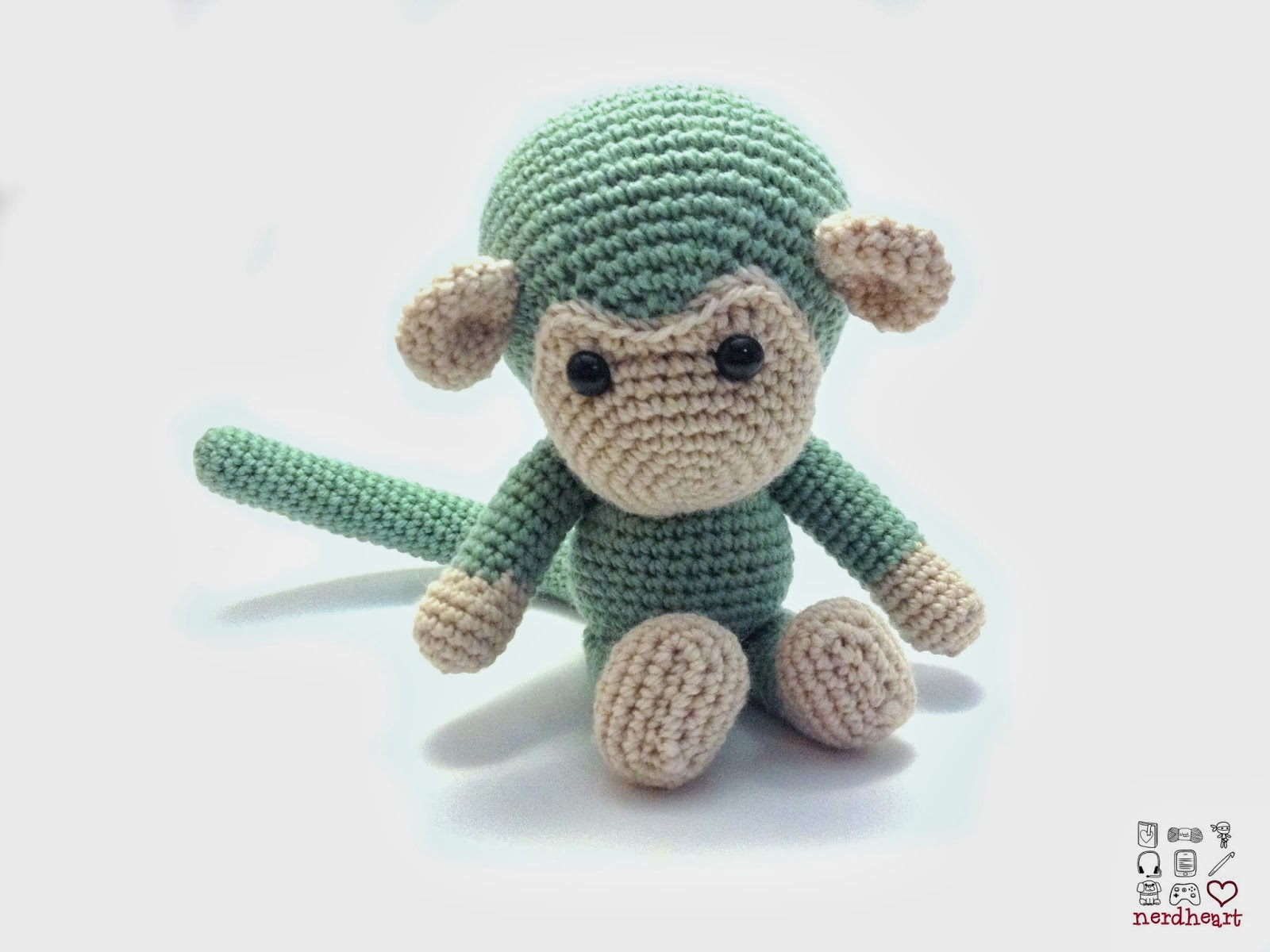 Nerdheart: Crochet Monkey and Experimenting with a Light Box