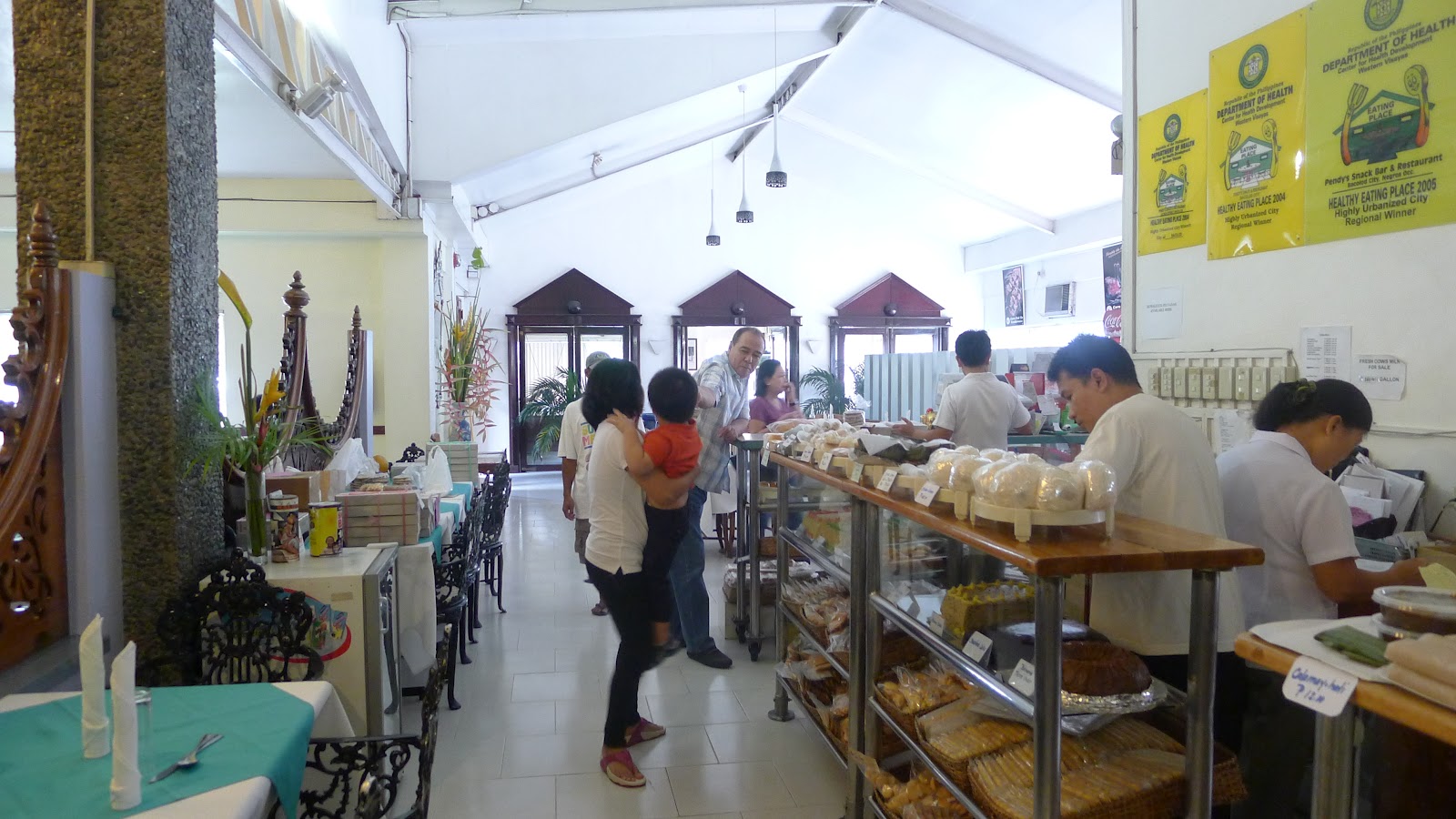 Mum from The South: Pendy's at Lacson Street, Bacolod City