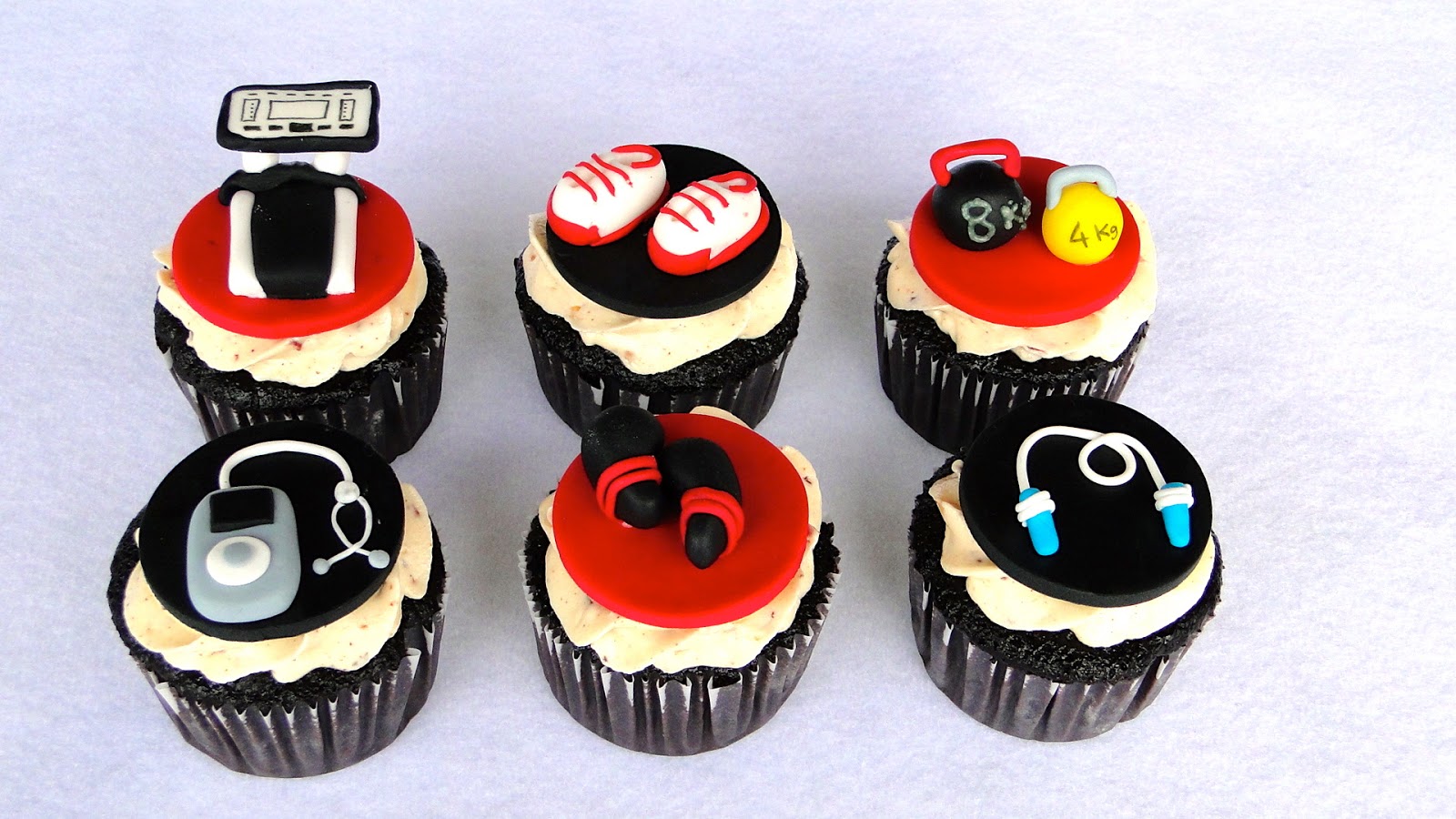 Baking Maniac: Gym Cupcakes