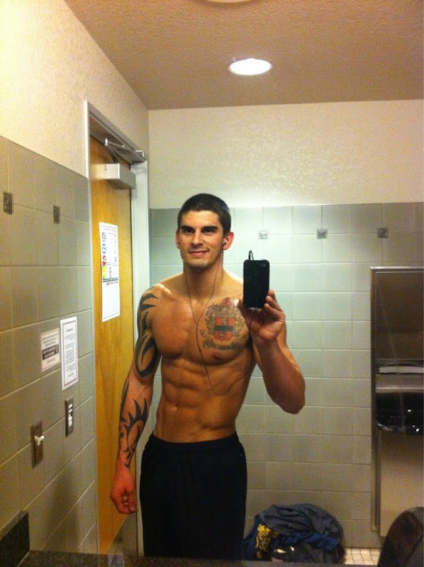 A loka men: Biografia:Tyler torro