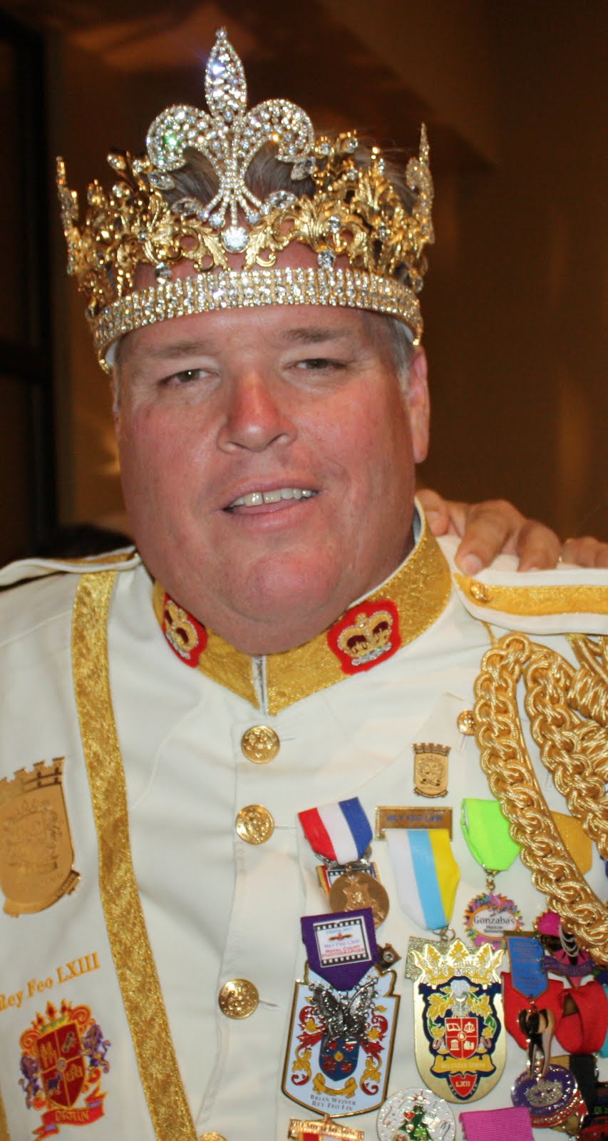 Walker Report - Shedding Light on Bexar County: El Rey Feo Party @ AT&T ...