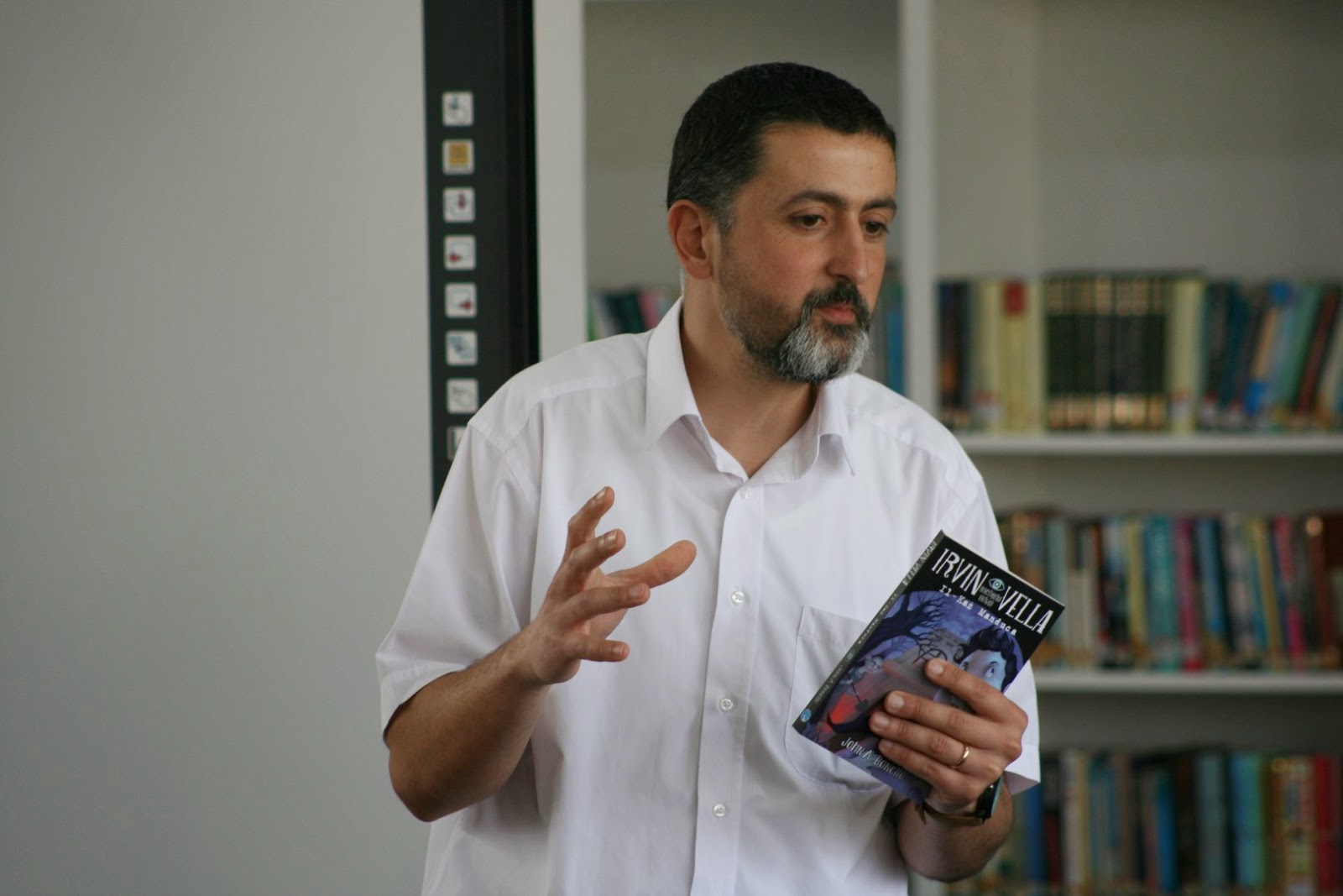 San Anton School Library: World Book Week 2015 - John Bonello