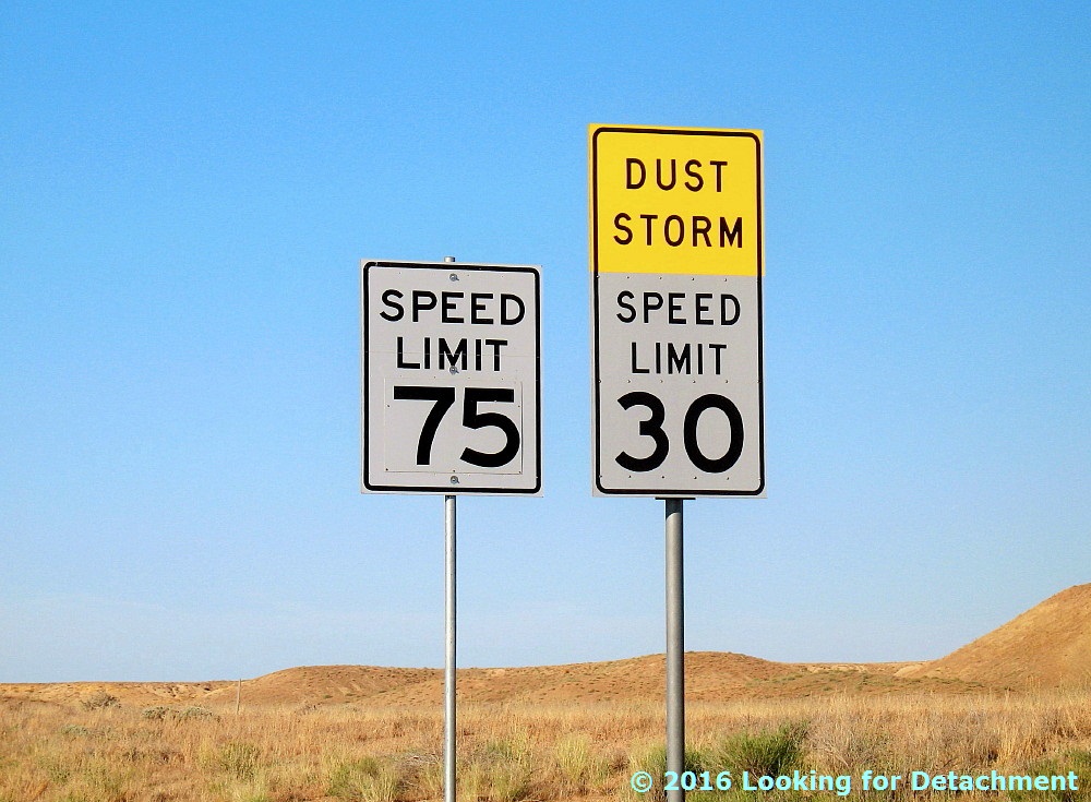 Dust storm warning signs off I-10 in southwest NM (question in comments ...