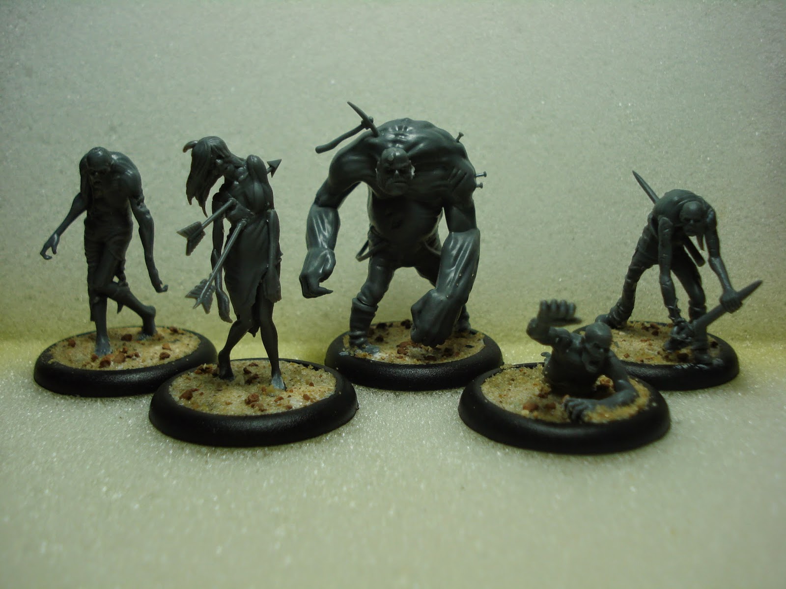 GMorts Chaotica: Unboxing Malifaux - M2E Mindless Zombies