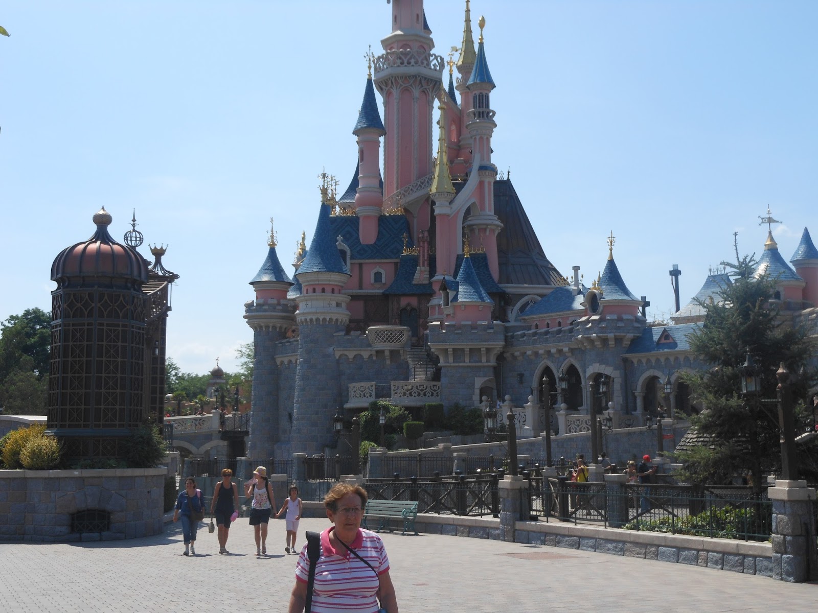 O Mocorongo: Album de viagem: Disney-Paris