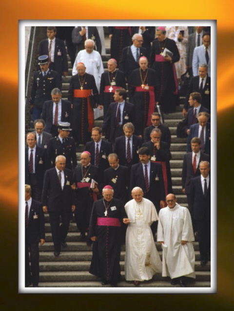 Blessed John Paul II - The Saint of our Time: Pope John Paul travels ...