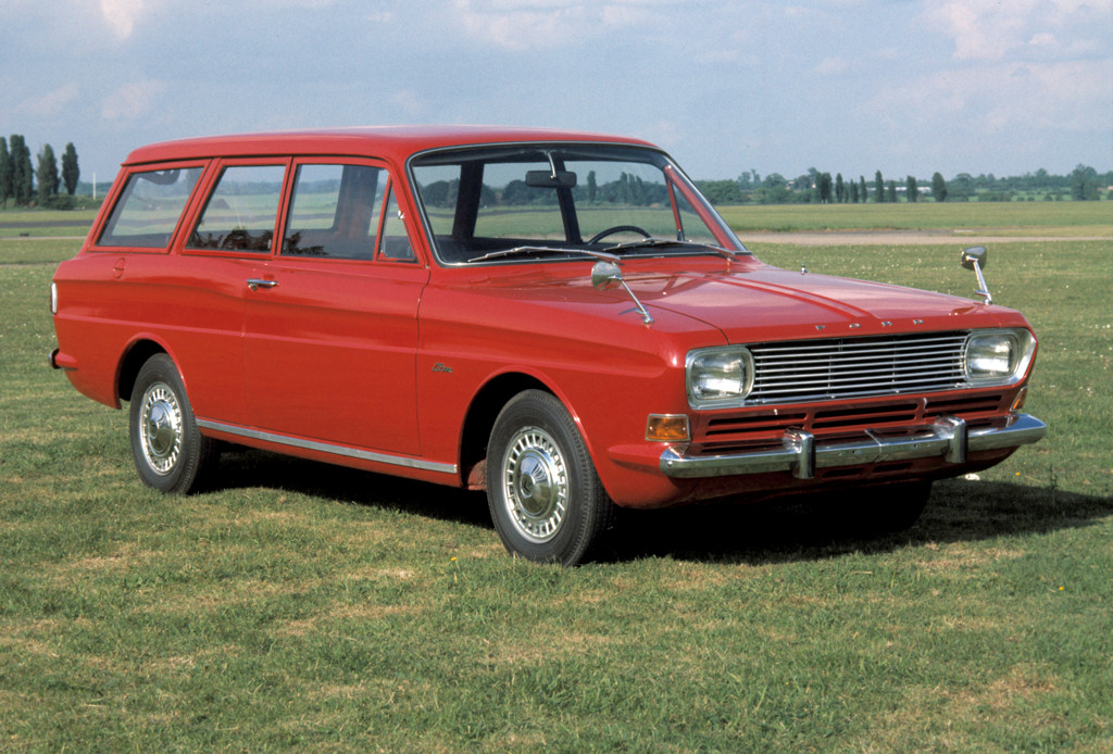Avengers in Time: 1966, Cars: Ford Taunus 12M/15M (P6)