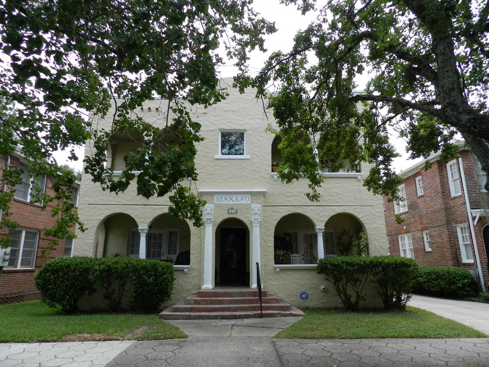 Mike's Historic Buildings: 4-plex Twins: The Serrano and The Alvarado