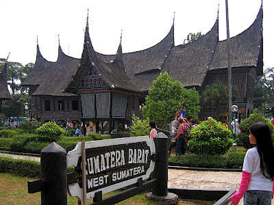 Wonderful Sumatera barat: Come explore the wonderful Sumatra barat
