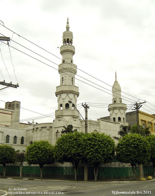 Singgah Ke Masjid: Primeira Mesquita do Brasil, Masjid Pertama di Brazil