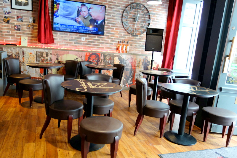 Nos Adresses : La Sourdière by Yvan, cuisine bistrotière de jour et bar ...