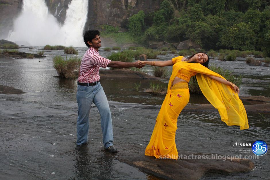 Hot Sexy Unseen Stills: Maya Unni Hot Sexy Spicy Bikini Cute Unseen ...