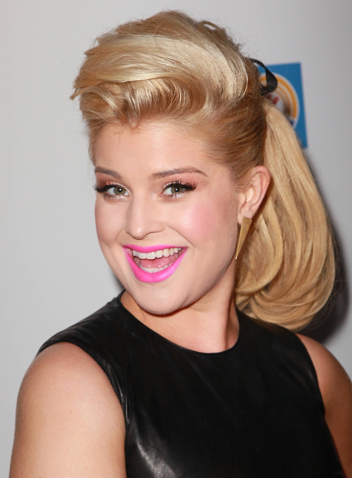 Everything for Women Fashion: 25+ Awesome Half Long Hairstyles