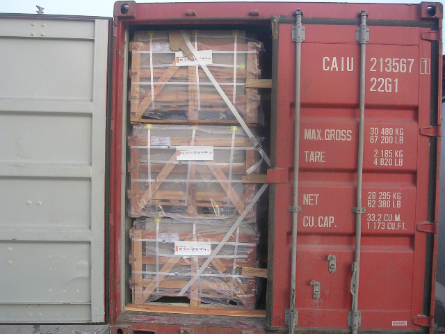 Select Paving Supplies: CONTAINER STUFFING AT FACTORY