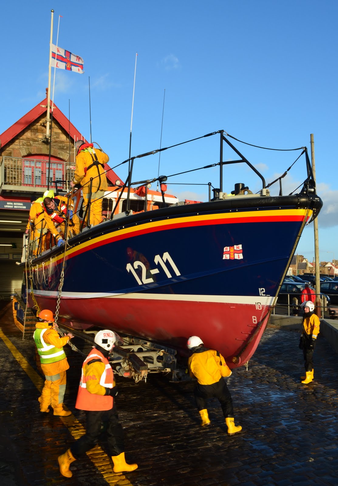 Tour Scotland: Tour Scotland Video Photographs Kingdom Of Fife Lifeboat ...