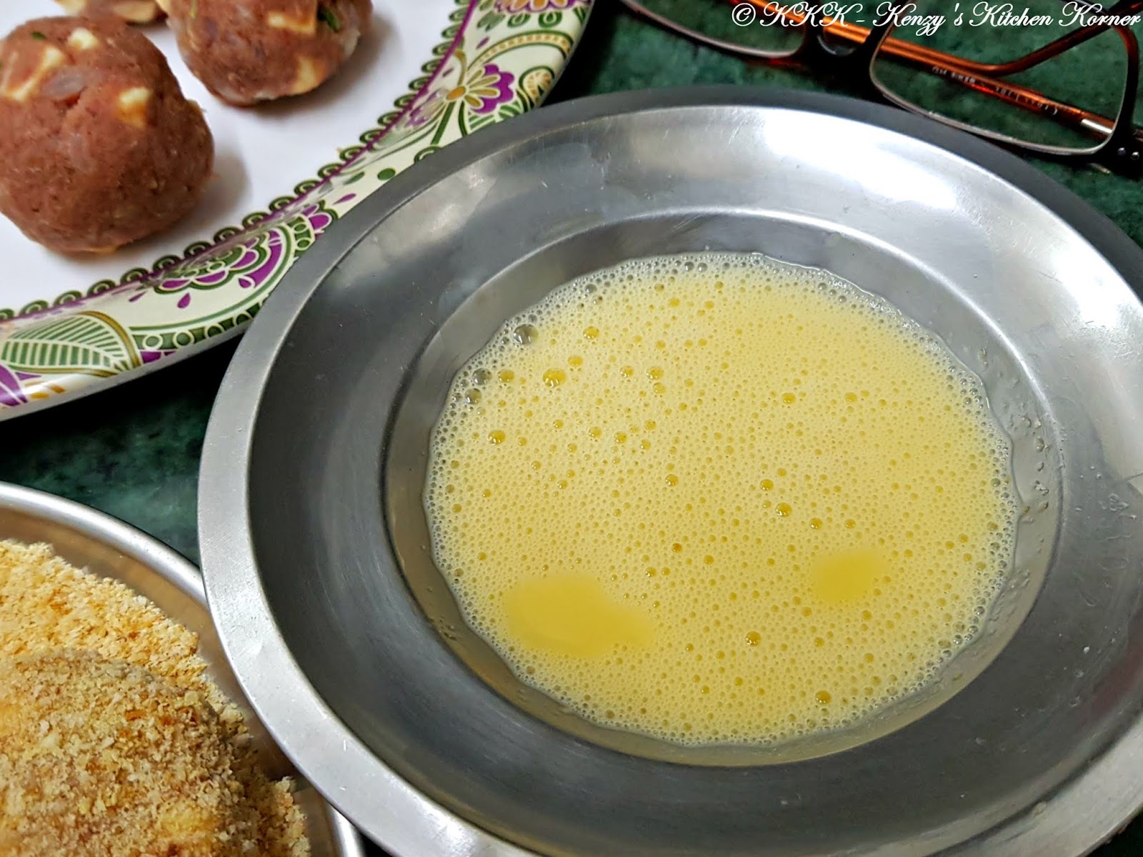 Kenzy's Kitchen Korner... : Cheesy Corned Beef Cutlets