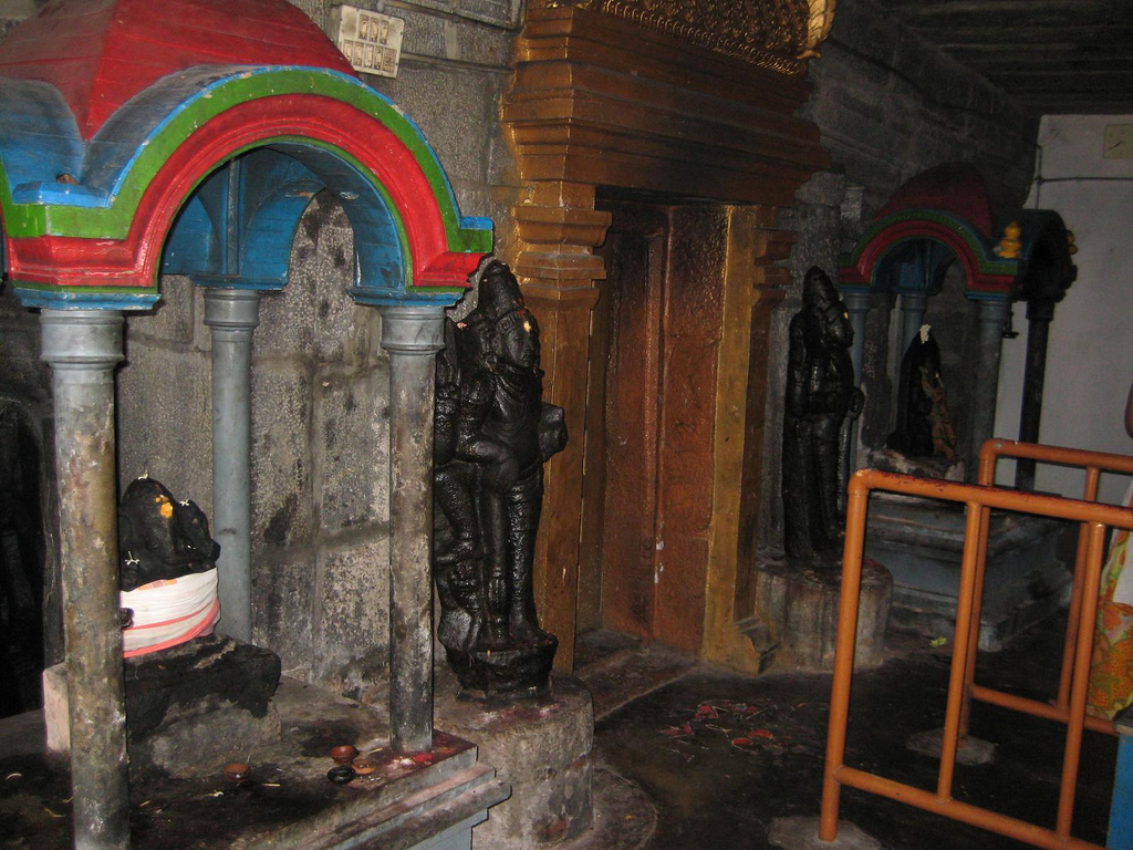 Tamilnadu Tourism: Kandhaswamy Temple, Cheyyur – Architecture