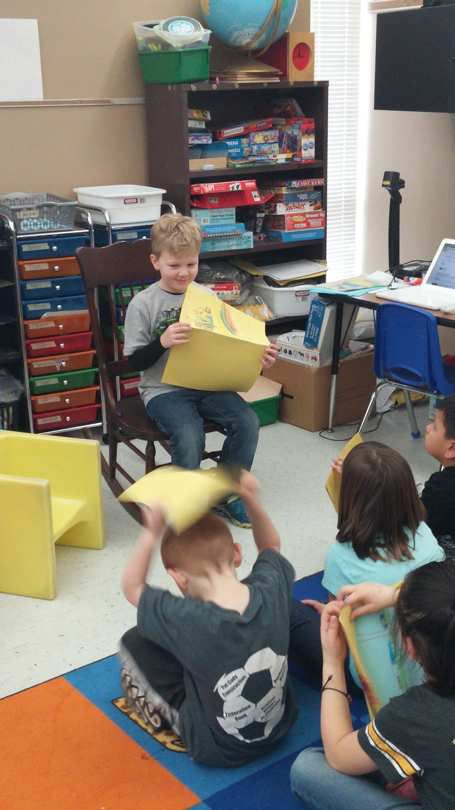 Miss Kester's Kindergarten Class: Story Telling