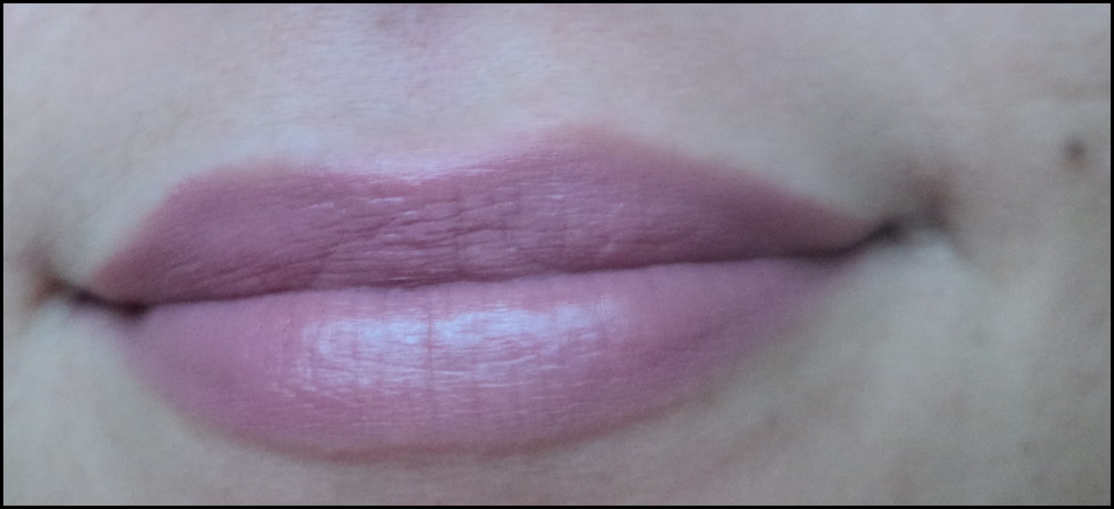 Aloka do batom: Batom Lavanda Matte, Abelha Rainha