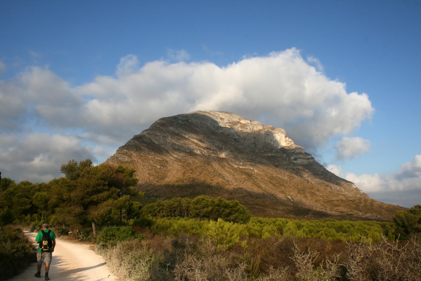 Miles de Caminos: El Montgó