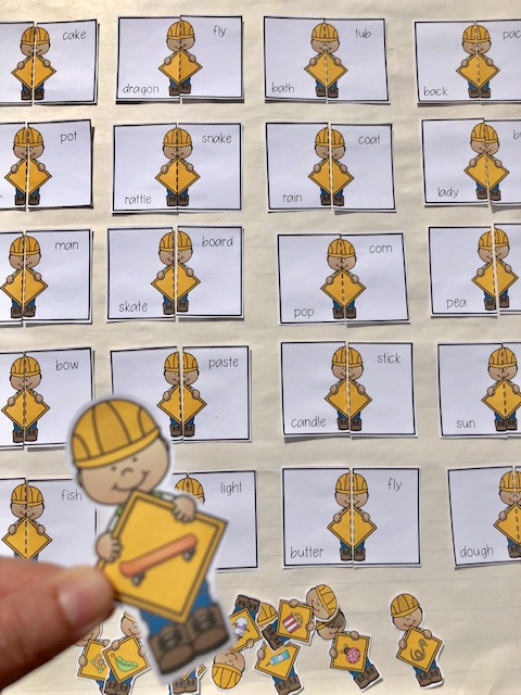 Primary Graffiti: Compound Construction