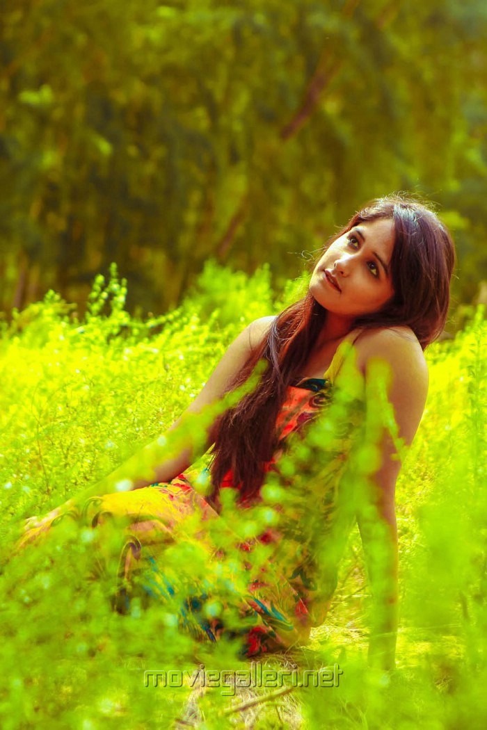 Tamil Actress Haritha Hot Photoshoot Stills- Arjun S Photography 2013 ...