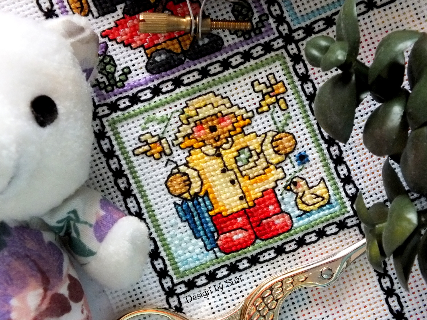 Lesley Teare - Teddy SAL (April) - Design by Suzi