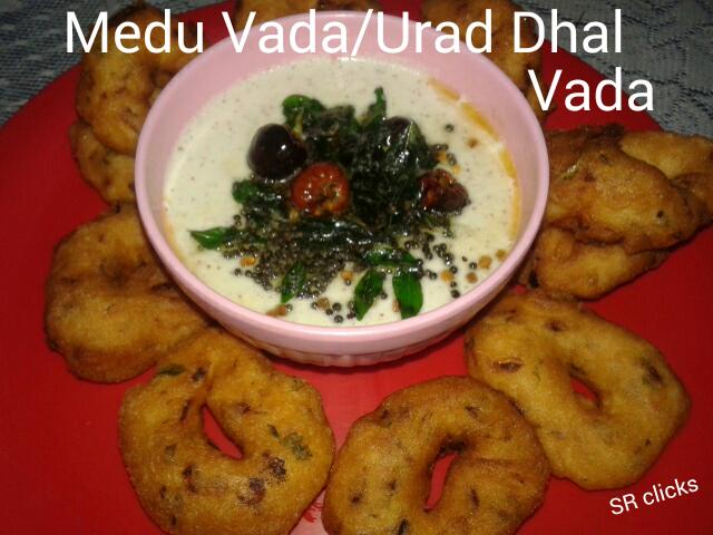 Medu Vada / Urad Dhal Vada / Ulundha Vadai/ Ulundhu Vada | Raini's ...