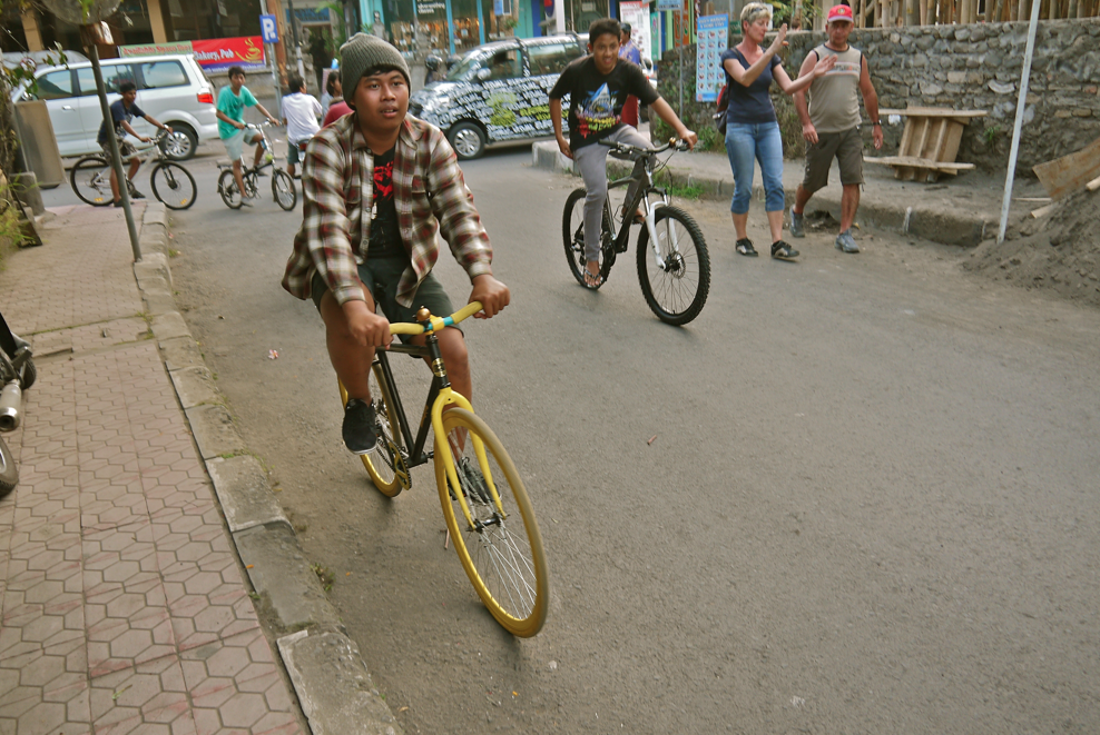 Manila Fixed Gear: October 2011