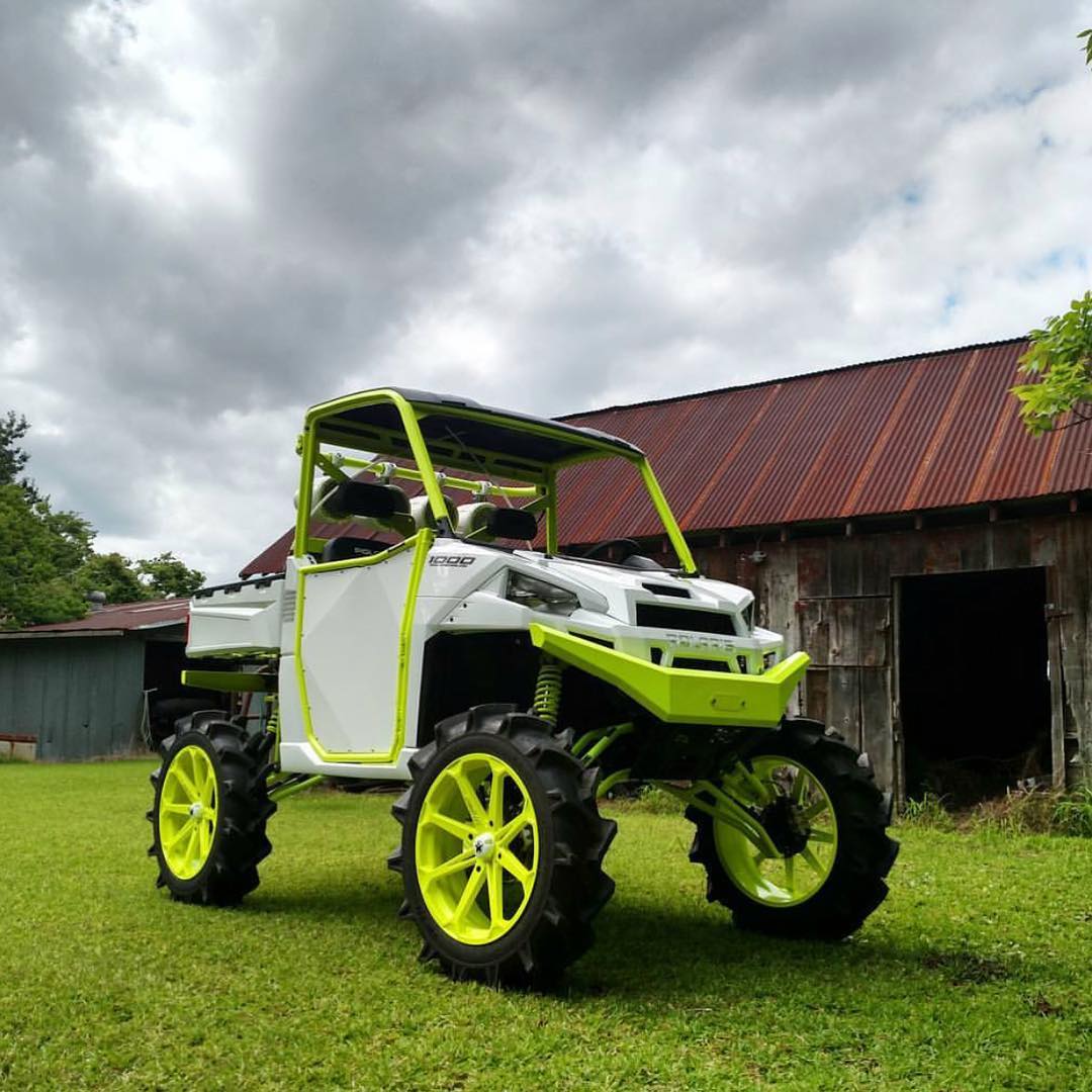 DISTRIBUTOR & DEALER UTV INDONESIA: SHOWROOM MOBIL GOLF DAN BENGKEL ...