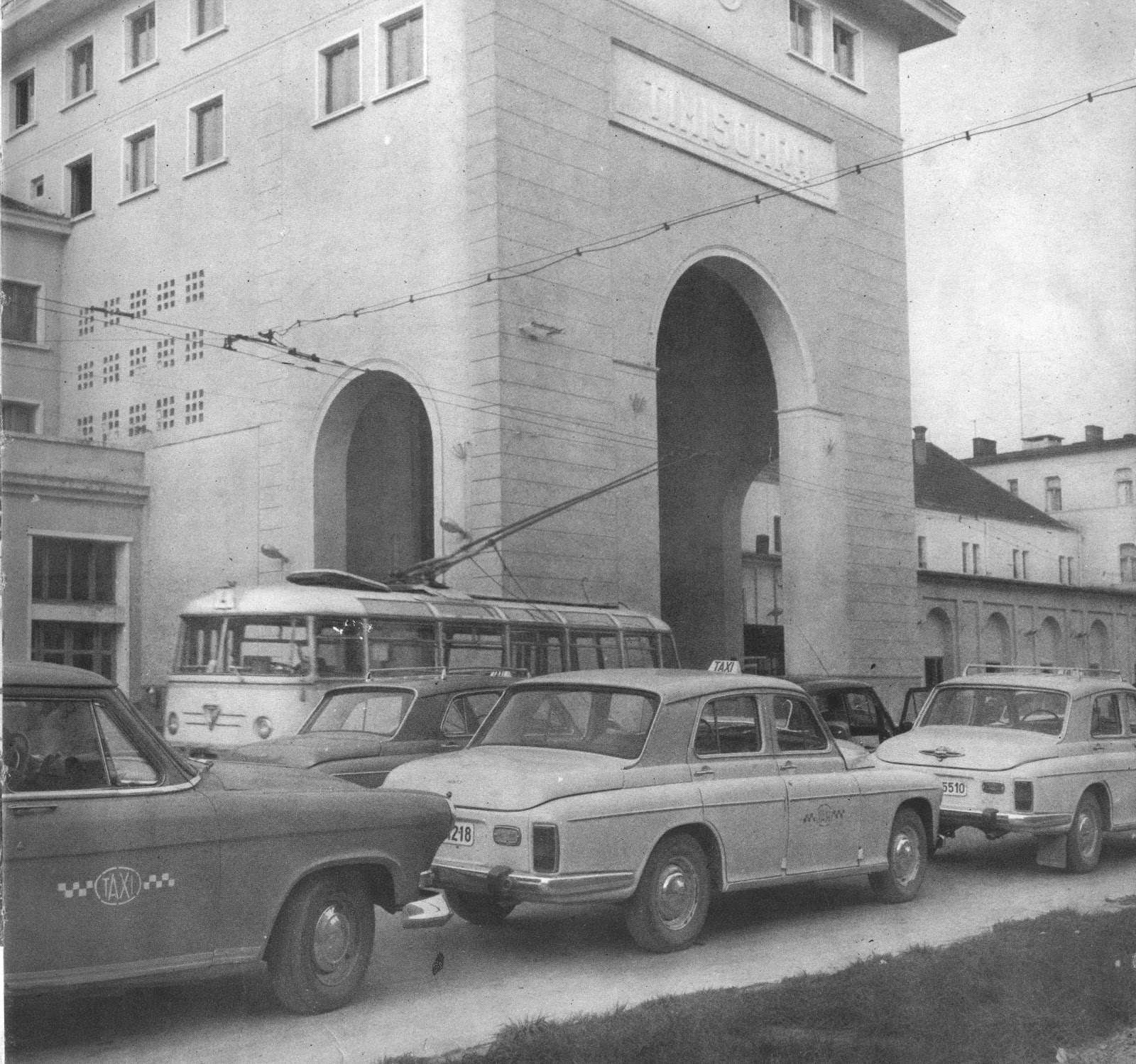 Vederi, Carti postale vechi din Romania: Bucuresti, Gara de Nord