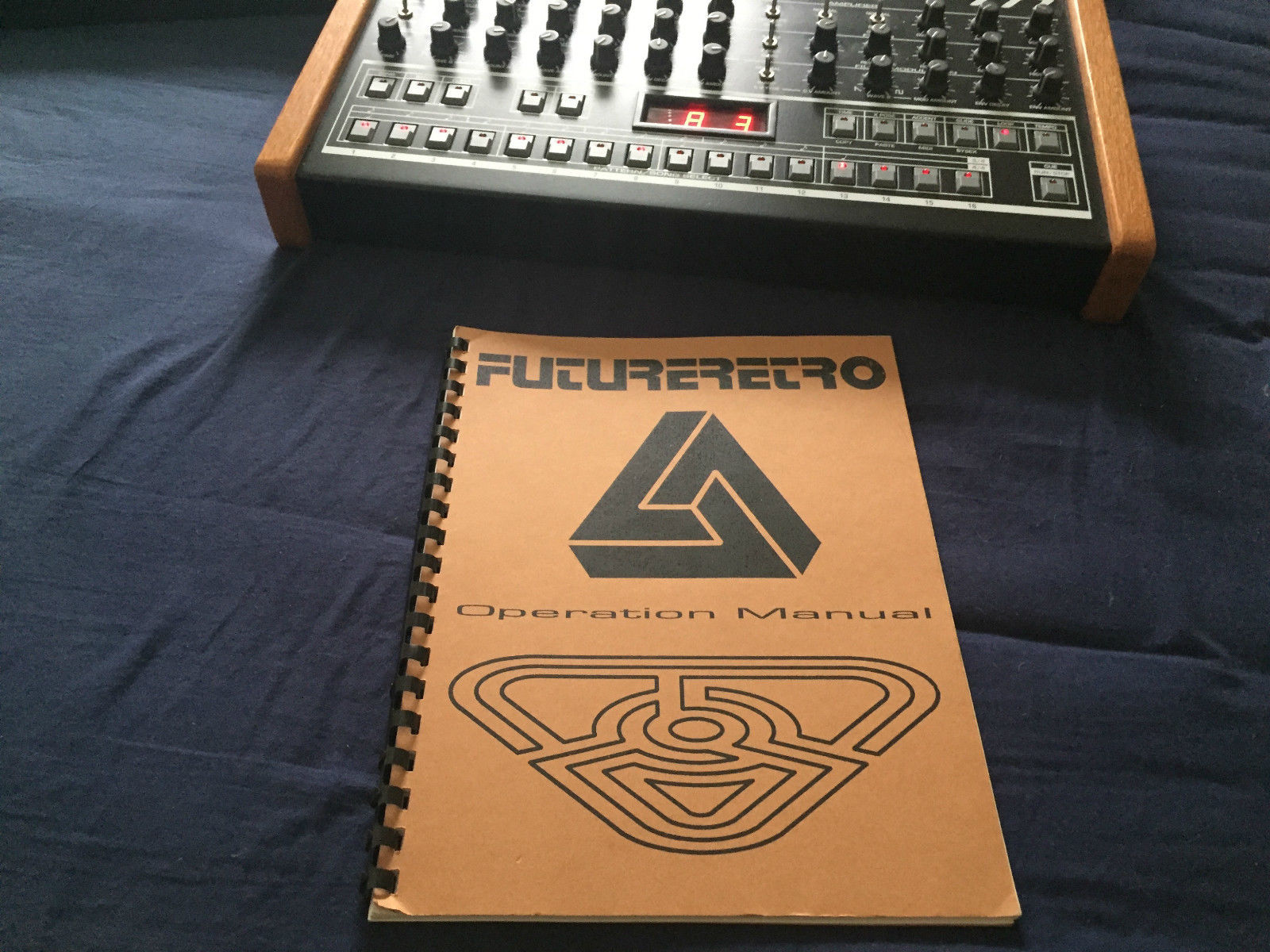 MATRIXSYNTH: Future Retro 777