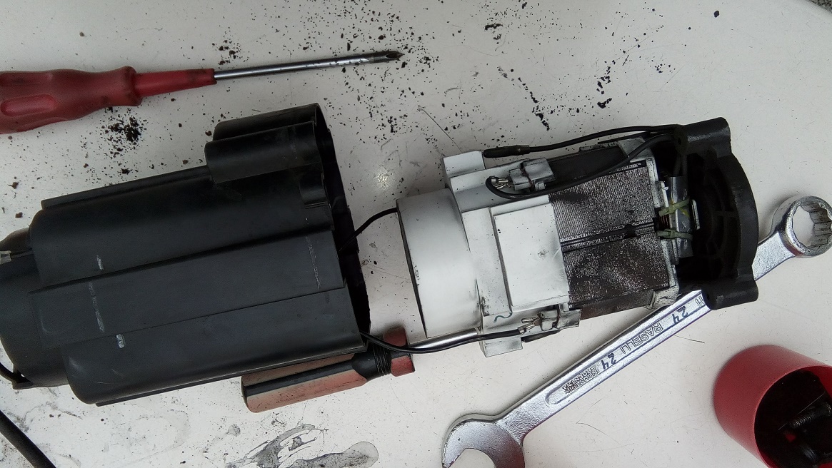 ElectroNika: El software para el técnico reparador: Hidrolavadora BLACK ...