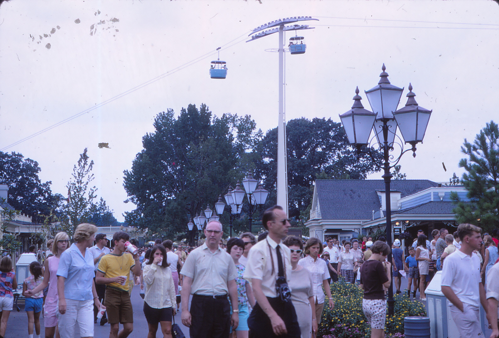 IMAGES OF OUR PAST - SIX FLAGS OVER GEORGIA SEPTEMBER 1967 - BY IRENE ...